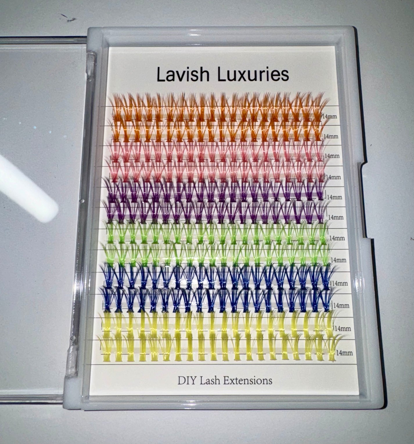 Colored Lash Tray – Lavish Luxuries